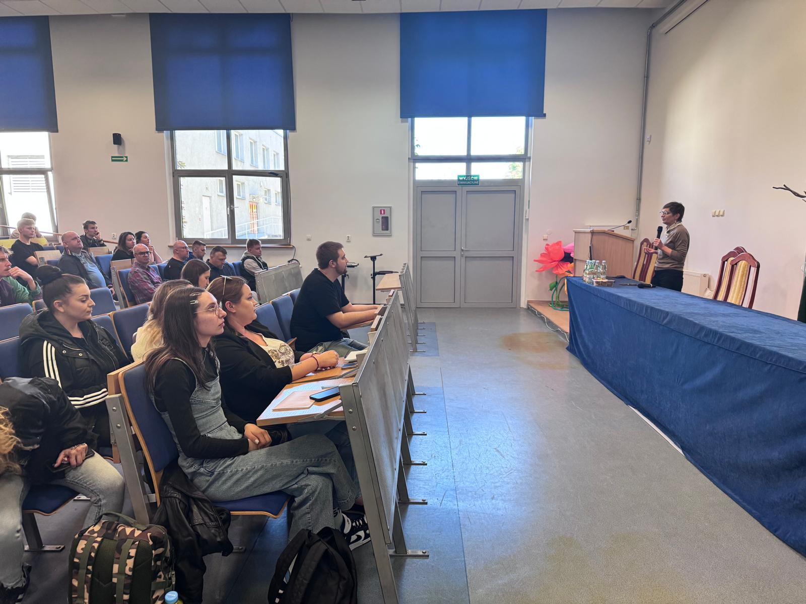 Nieobecni, ale nie zapomniani. Poruszające spotkanie z Anną Jurkiewicz ...